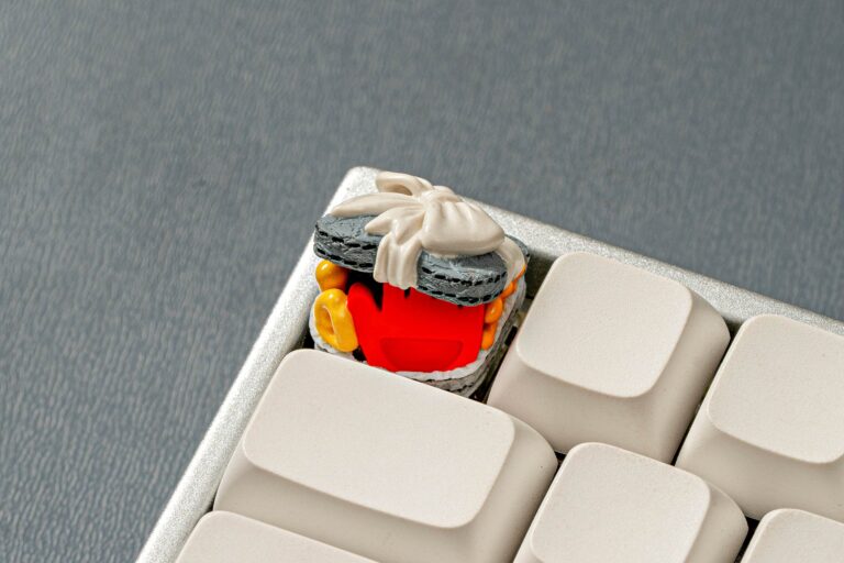 Decade of Artistry artisan keycaps - Jelly Key
